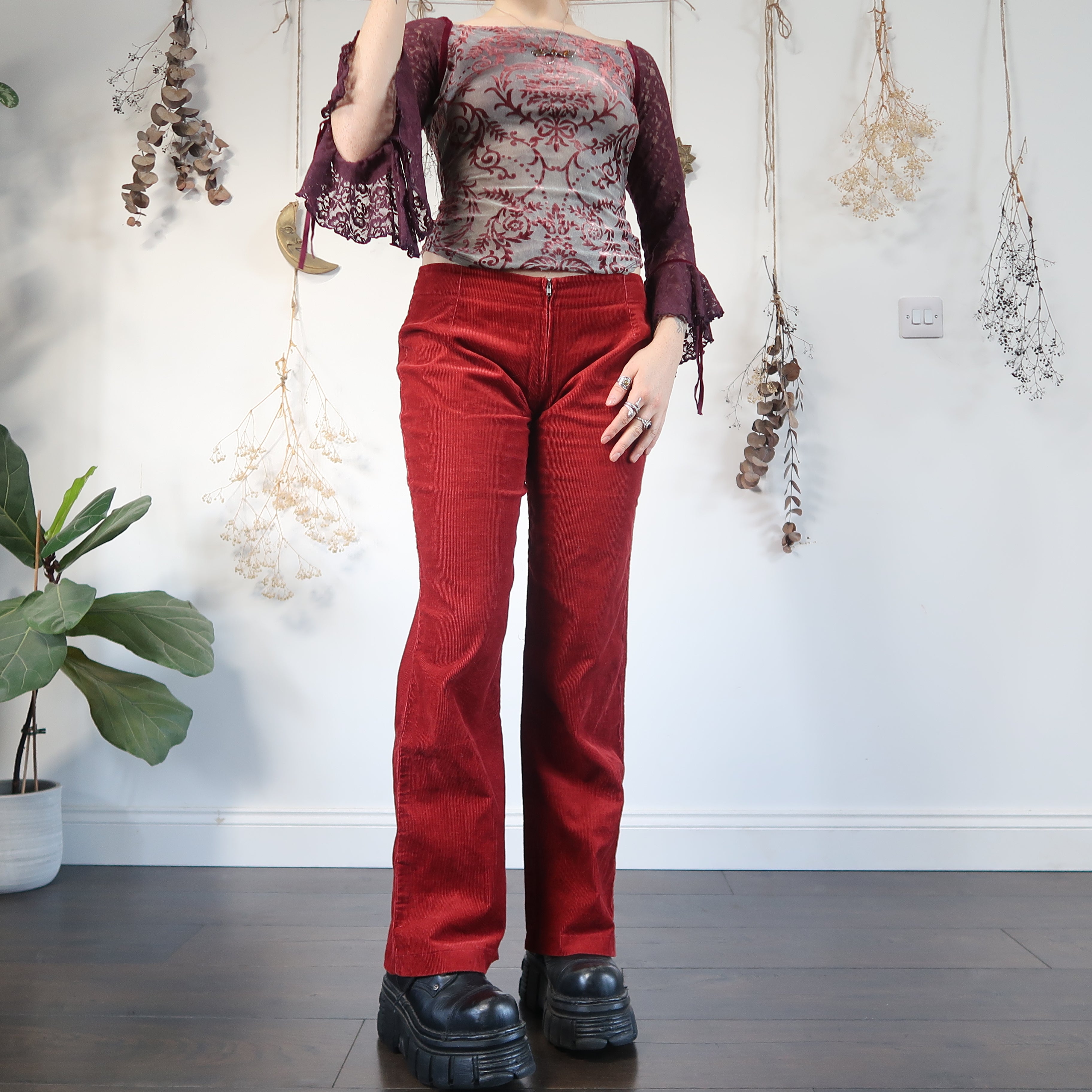 Red corduroy trousers - size S/M – Of Earth Vintage