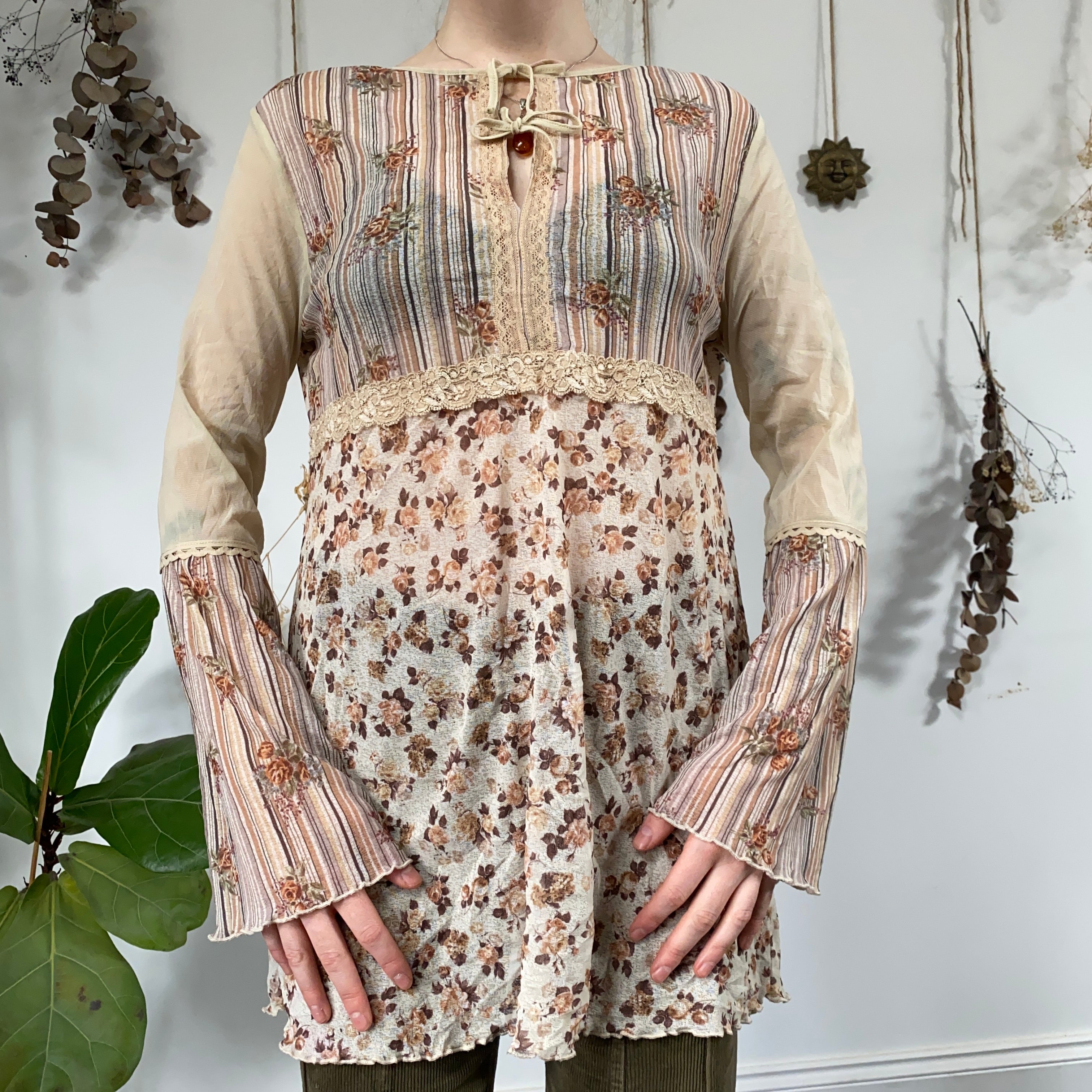 Coquette mesh top - size L – Of Earth Vintage